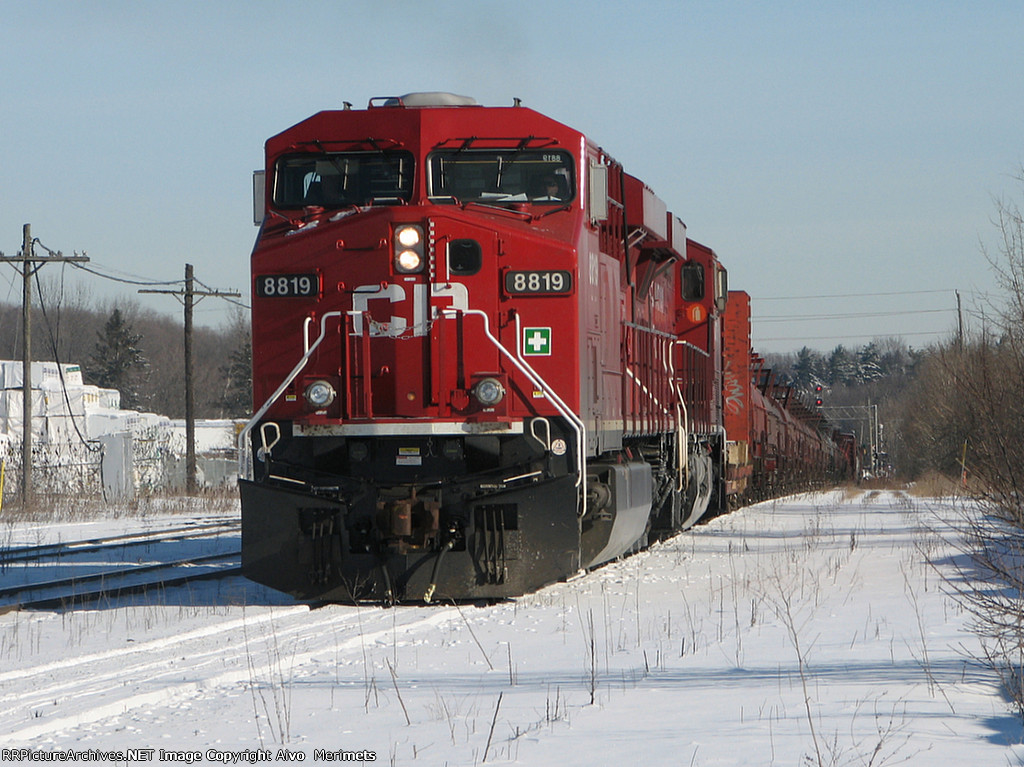CP 8819 west at Guelph Jct